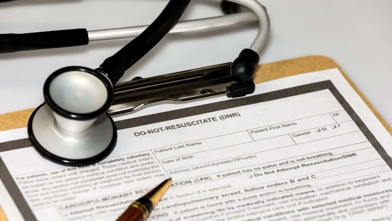 Full Code Or DNR? That Is The Question